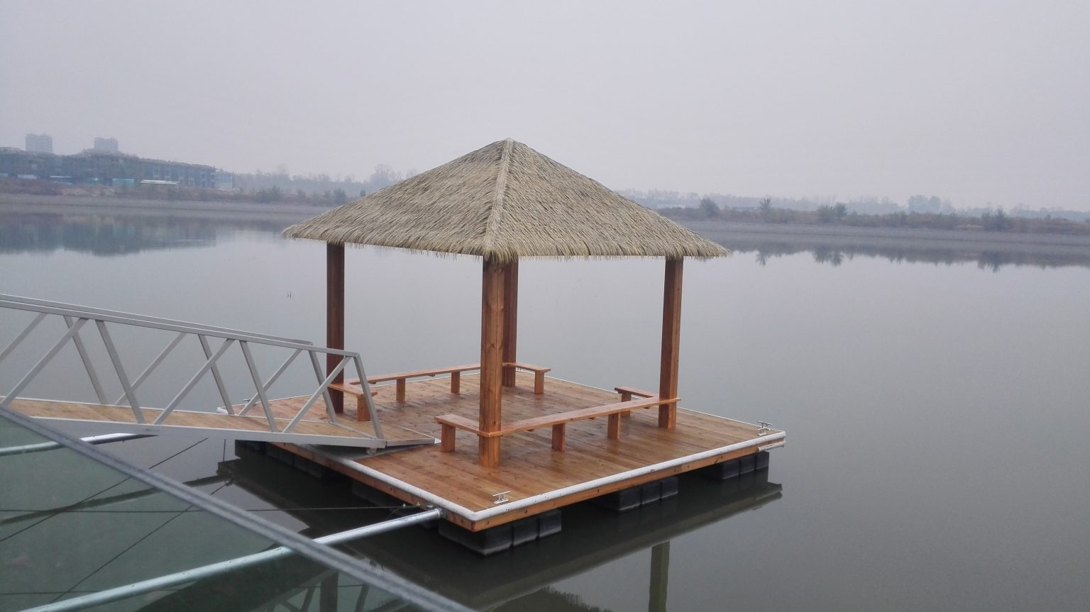 FLOATING LEISURE PLATFORM – Floating Docks & Pontoon Bridge Company