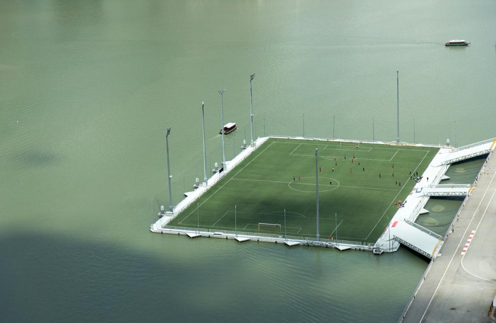 FLOATING SPORTS PLATFORM – Floating Docks & Pontoon Bridge Company