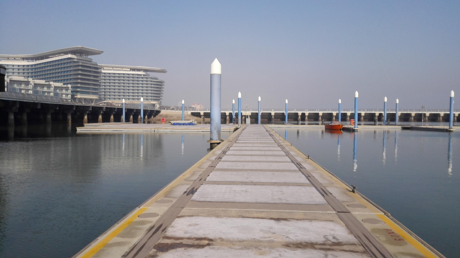 Concrete Floating Docks – Floating Docks & Pontoon Bridge Company